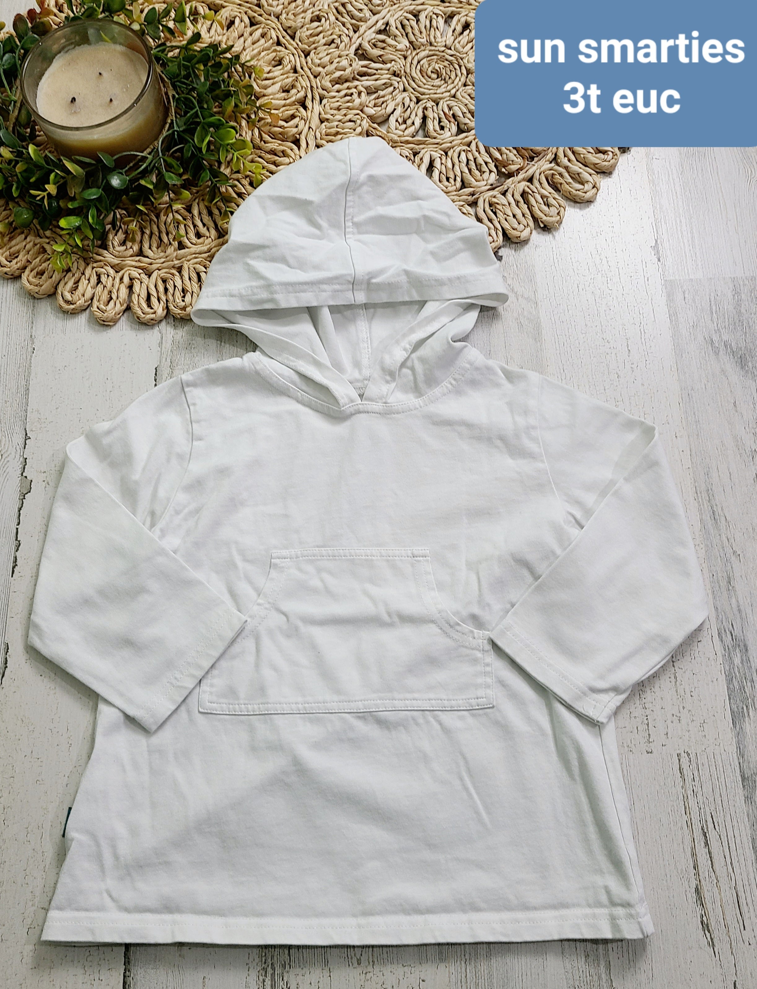 sun smarties white hood – Beloved Evergreens Online Consignment